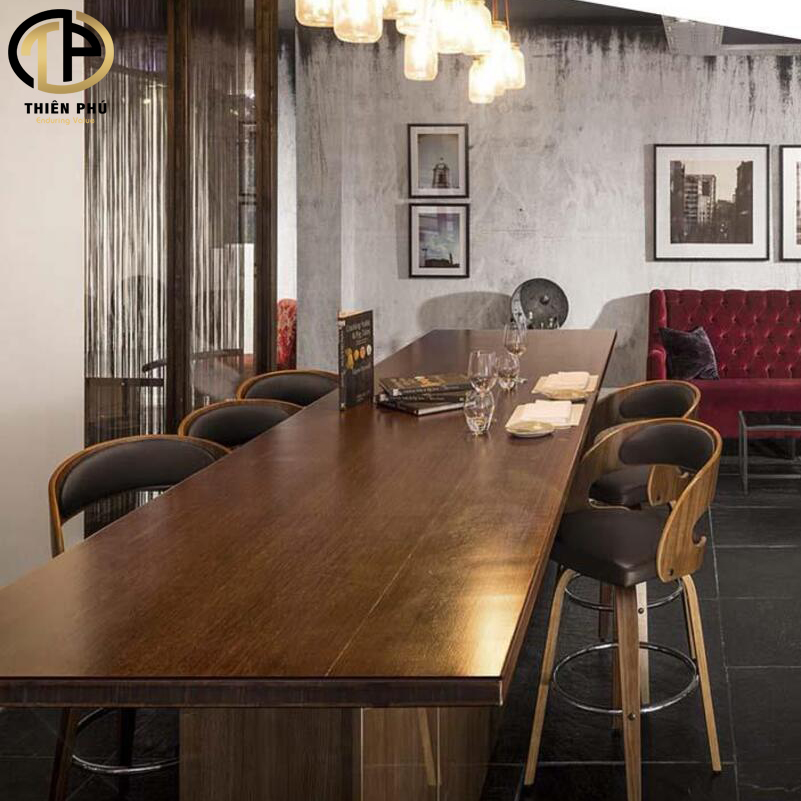 Ghế quầy bar là gì? Ưu điểm, phân loại và kinh nghiệm lựa chọn